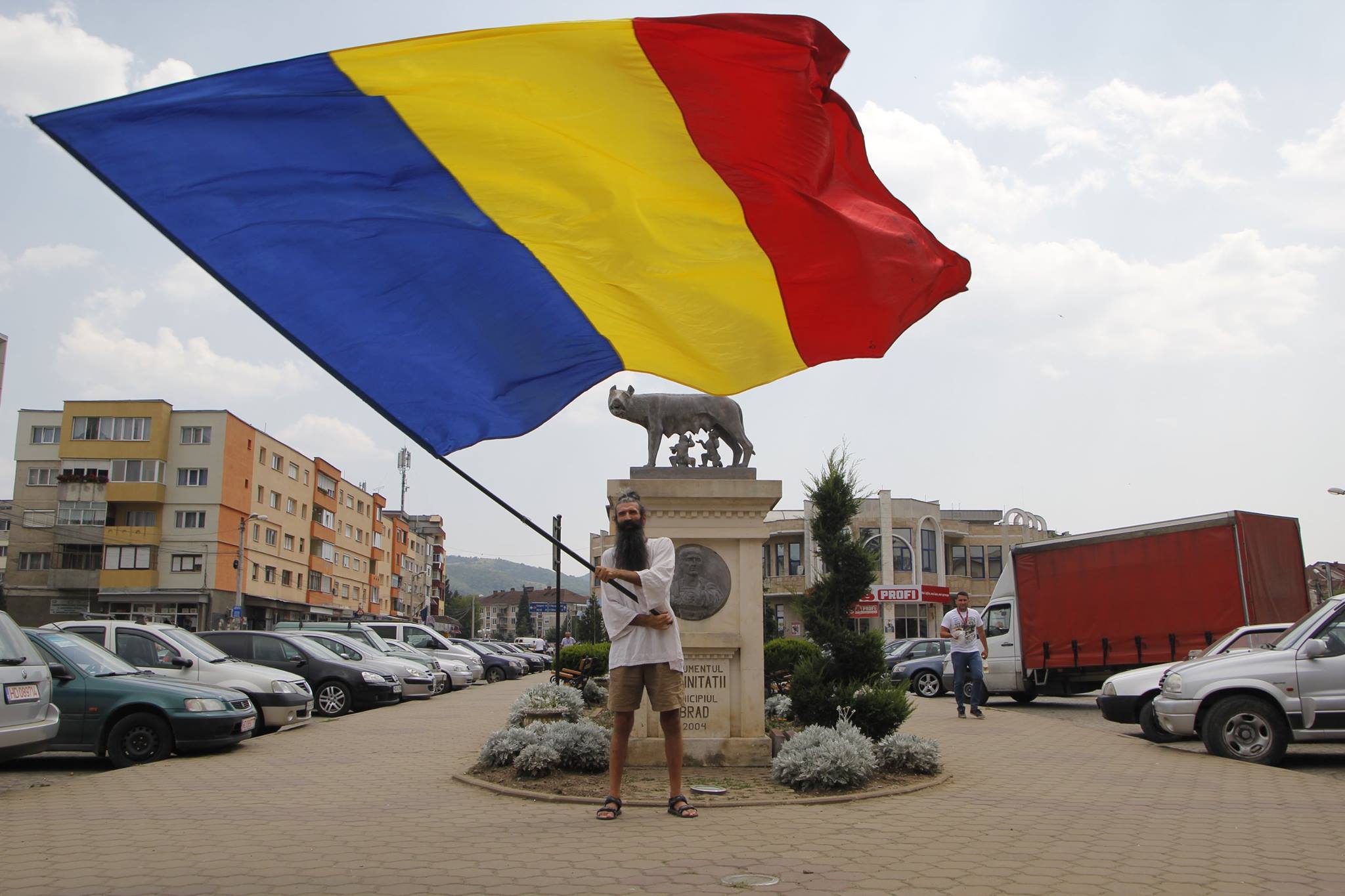 "Stegarul Dac este pe moarte" în arest preventiv! Cezar Avrămuță ține ...